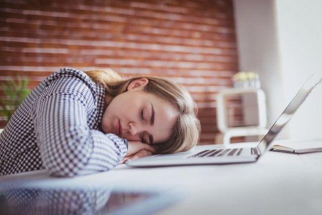 Everything You Need to Know About Microsleep - Atlanta Celebrity News