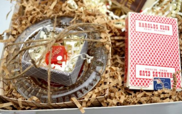 8 Gambling Gifts to Buy - Atlanta Celebrity News