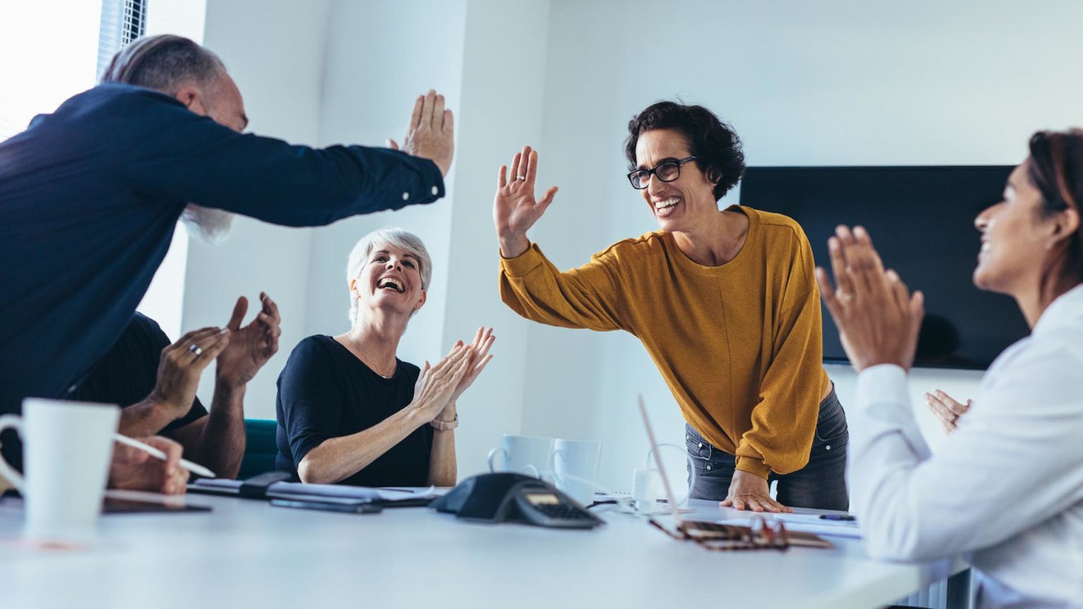 6 Useful Tips to Improve Your Attention at Work - Atlanta Celebrity News