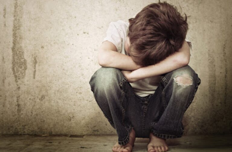 How to Help Your Child Deal with Grief - Atlanta Celebrity News