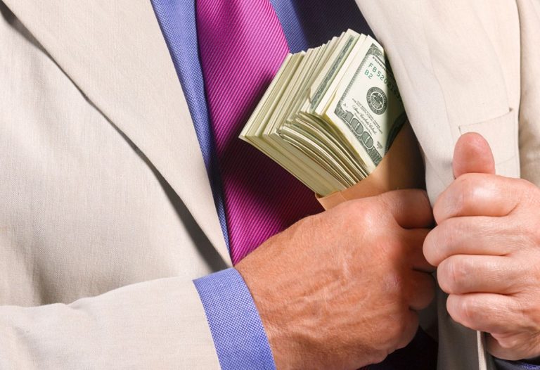 How to Detect and Fix a Tax Fraud - Atlanta Celebrity News