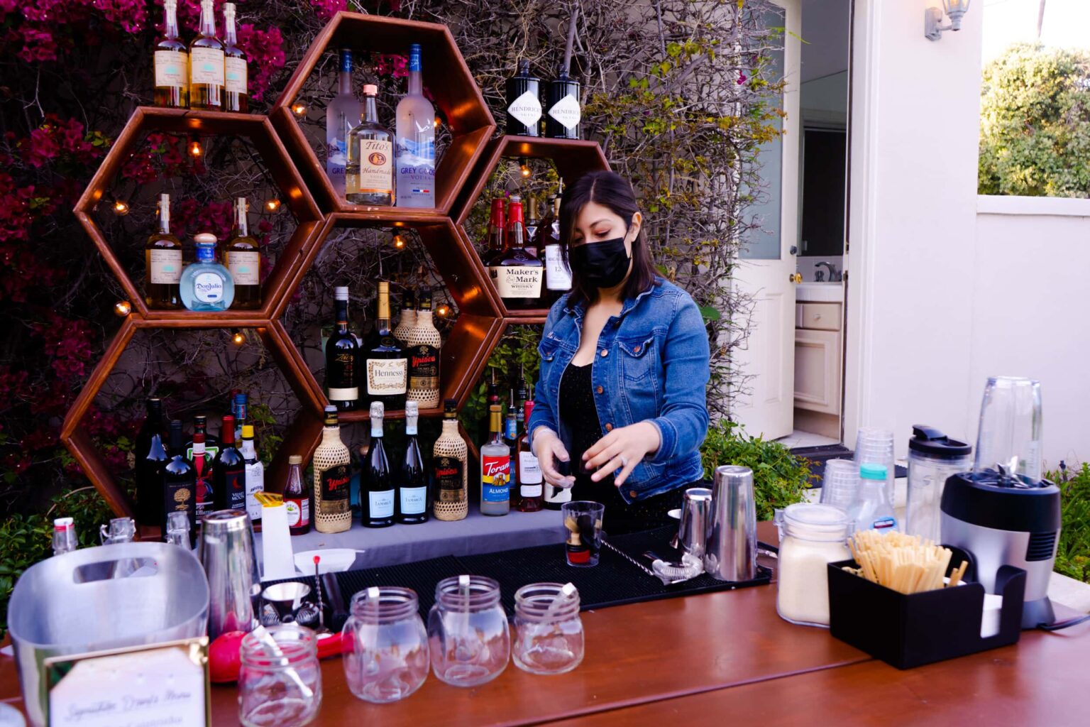 Things To Consider Before You Become A Bartender In California ...