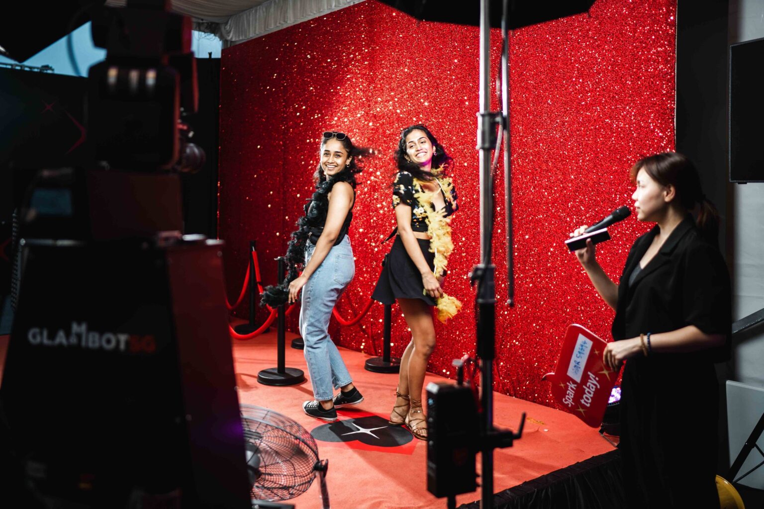 What Is a Glambot Robot? Demystifying the Red Carpet Event Phenomenon ...